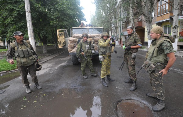 A day in occupied Torez | Euromaidan Press