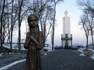 Portugal recognizes Ukraine's Holodomor famine as genocide - Euromaidan ...