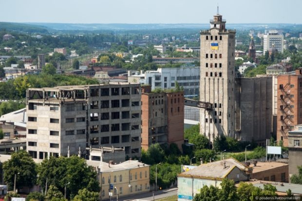 Why post-Soviet cities look so terrible, and how this can be fixed ...