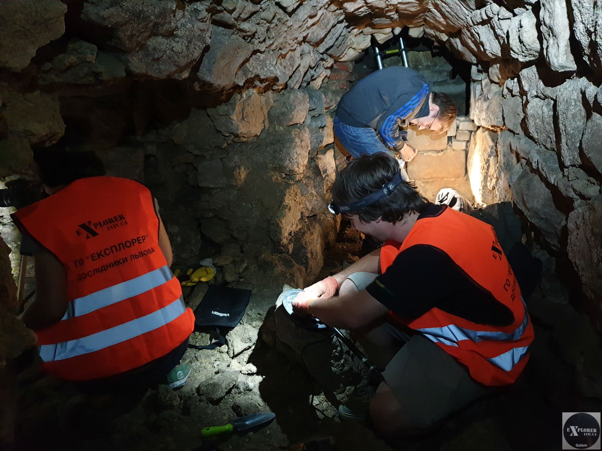 Lviv diggers unearth last hiding place place of Jews escaping Holocaust ...
