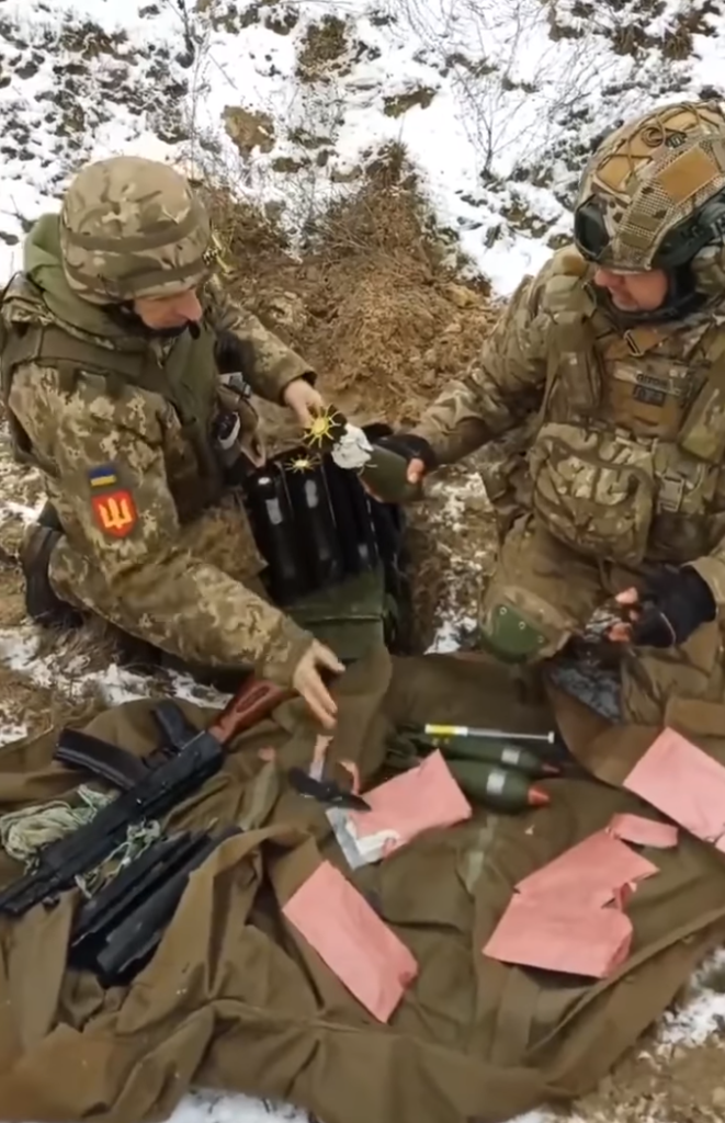 Defenders of Ukraine on front line received Ukrainian newly-made 82mm ...